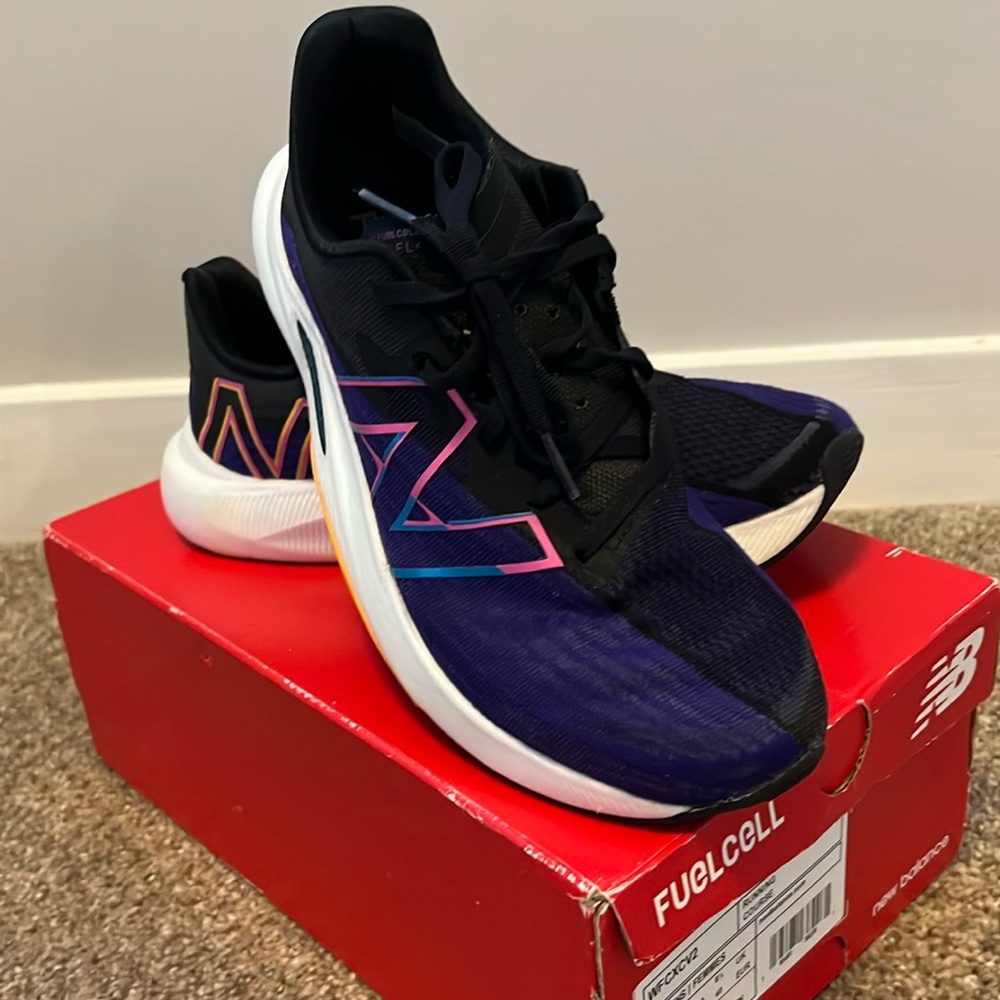 Women's New Balance Fuel Cell Running Sneakers - Gem